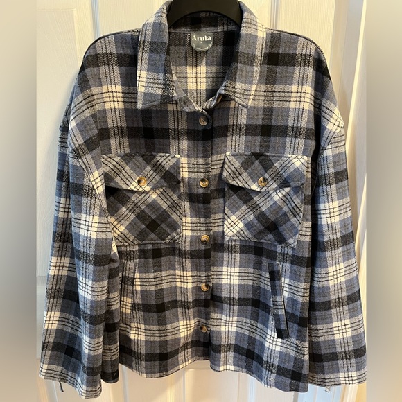 ARULA | Tops | Nwt Arula Shacket Blueblkwhite Plaid Flannel X | Poshmark
